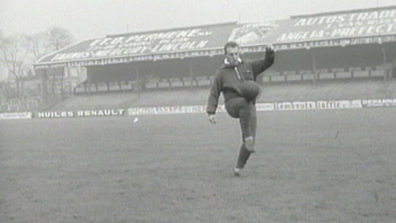 Het nooit-gepubliceerde gedicht van Herman de Coninck over Rik Coppens ...