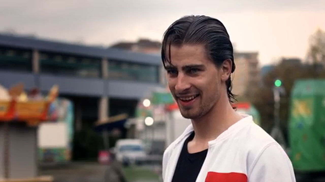 Peter "Danny Zuko" Sagan schittert in grandioze Grease-imitatie | sporza