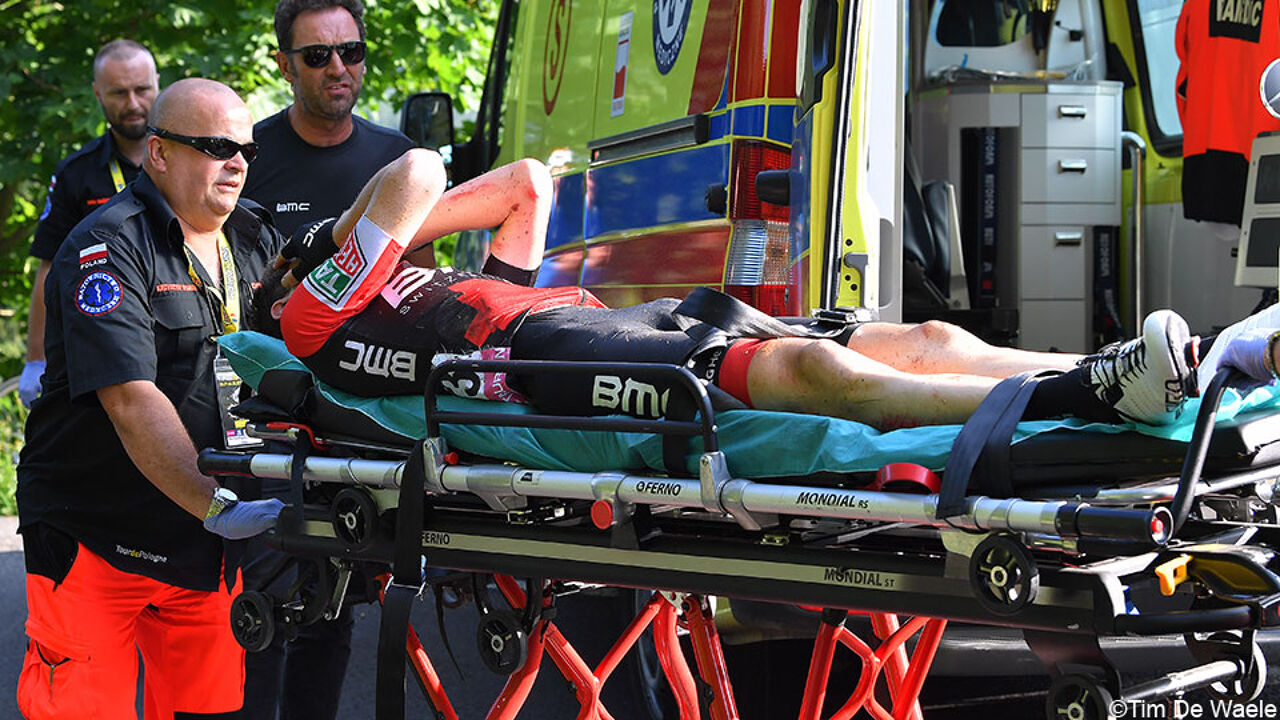 Diagnose van Ben Hermans: breuken in pols, grote teen, borstbeen + 3 ...