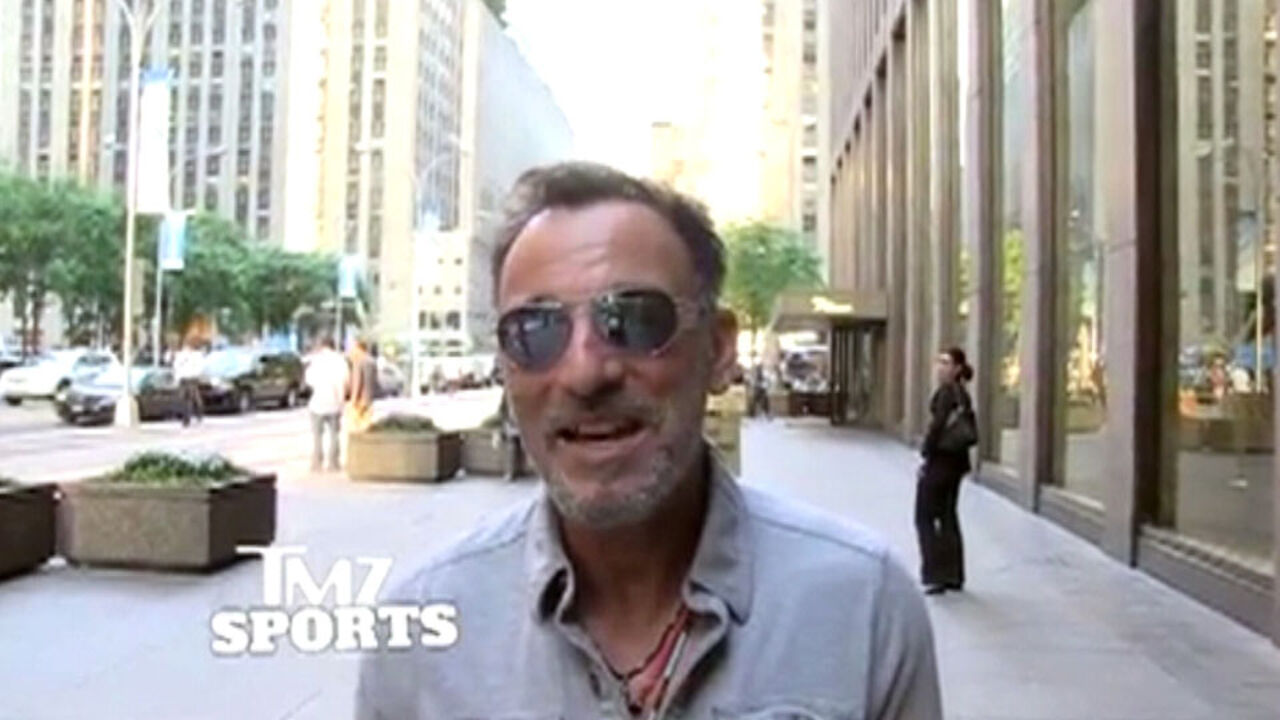 Bruce Springsteen: "Wat zijn de regels over bijten op het WK?" | sporza