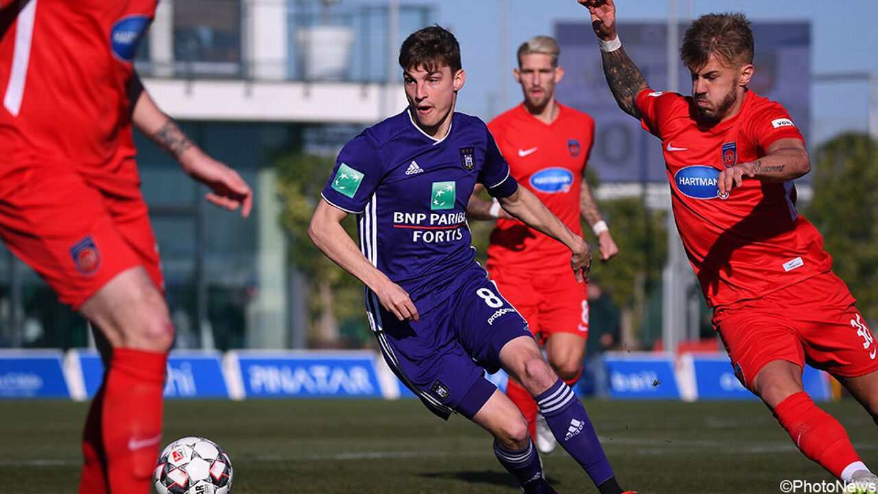 Anderlecht, met Vanden Borre in de basis, speelt gelijk tegen ...