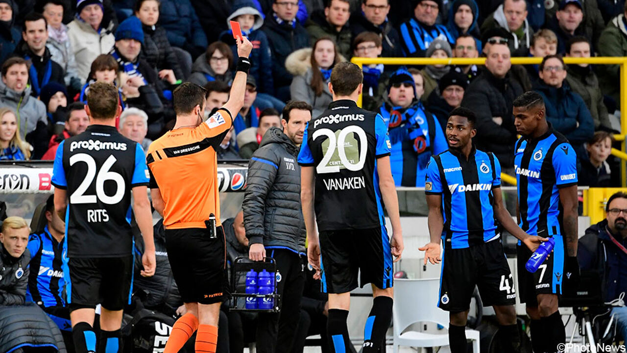 2 rode kaarten, 2 goals, geen winnaar in potig duel tussen Club en Gent ...