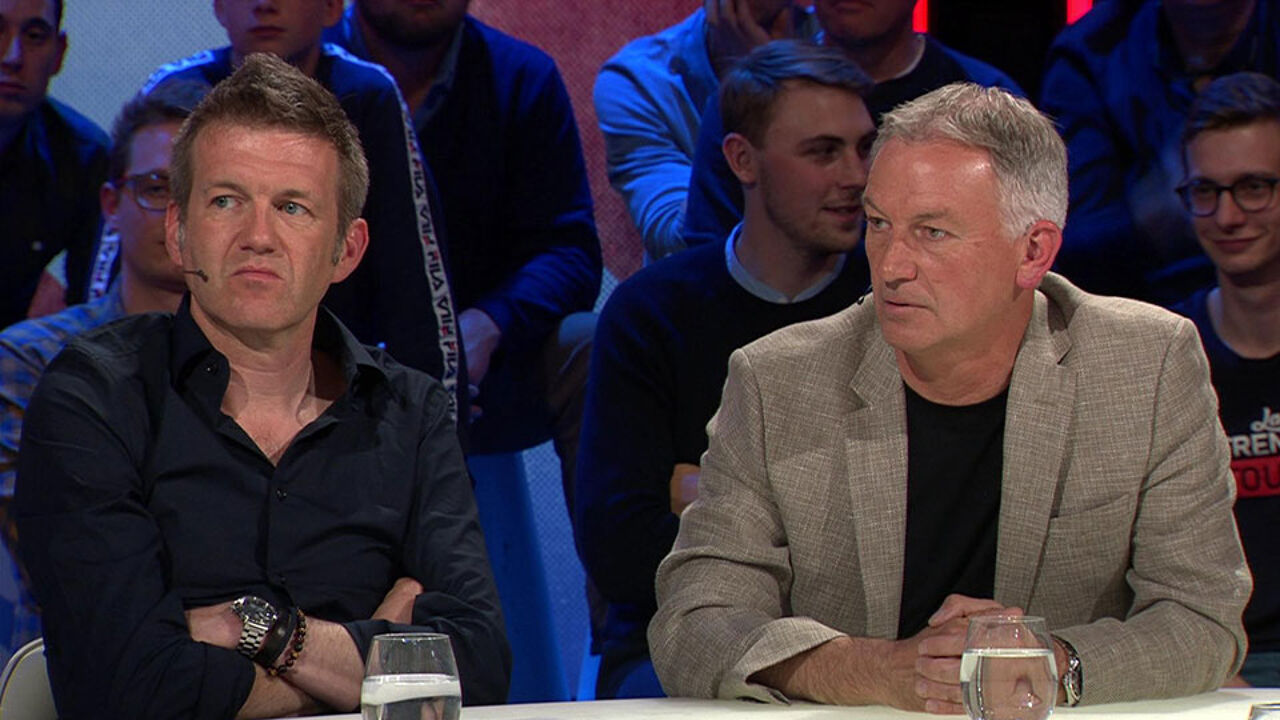 "Er zijn verschillende VAR-busjes, en het beste stond in Gent-Club ...