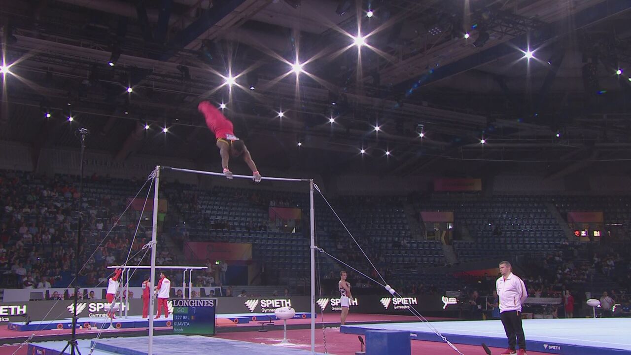 Kuavita zorgt voor spektakel aan rekstok met driedubbele salto | sporza