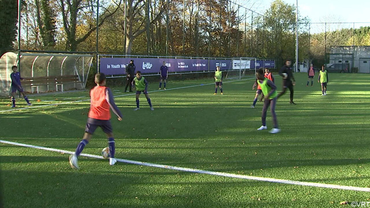 Wat is geheim van RSCA-opleiding, top in Europa? "Gelukkig maakt geld ...