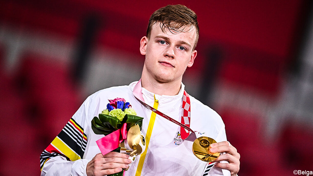 Kris Bosmans blikt met paralympiër Laurens Devos terug op 2021: "Droom ...
