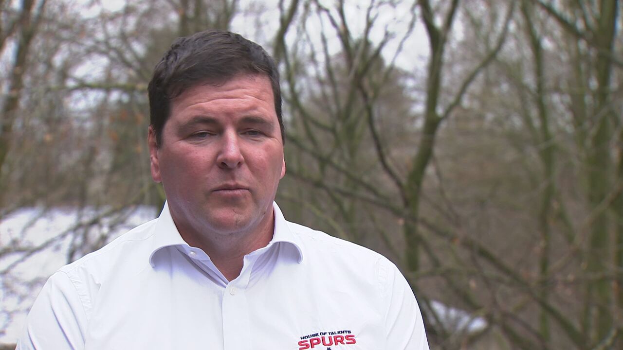 Steve Rousseau (Voorzitter Kortrijk Spurs): "Als je met Philip in zee ...