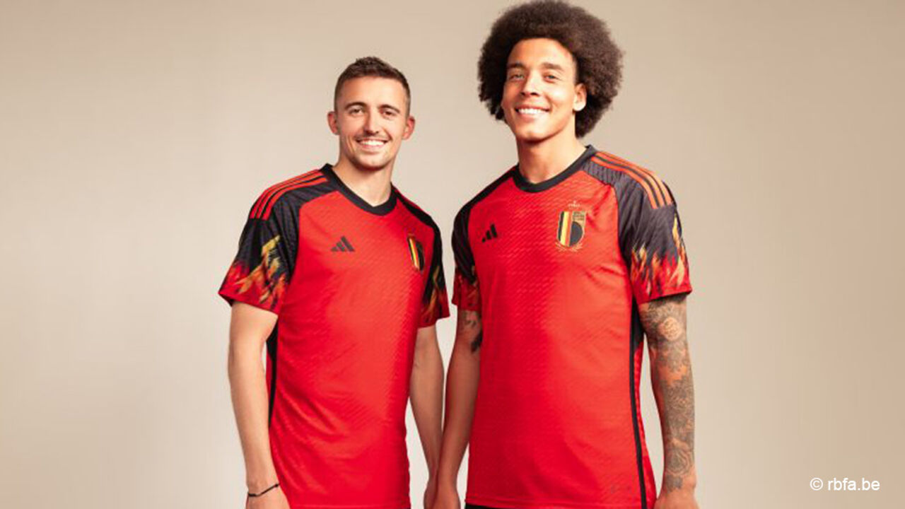 Styliste over nieuw Rode Duivels-shirt: "Geslaagd ontwerp met die ...