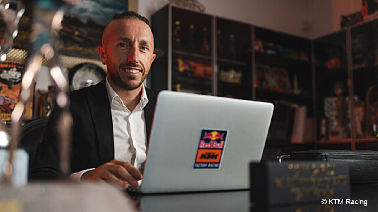 Negenvoudig wereldkampioen Antonio Cairoli wordt teammanager van Liam ...