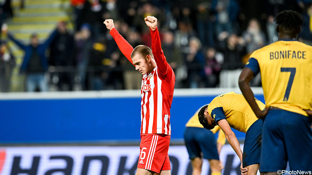 Union speelt ongeslagen status in Europa League kwijt na nederlaag ...