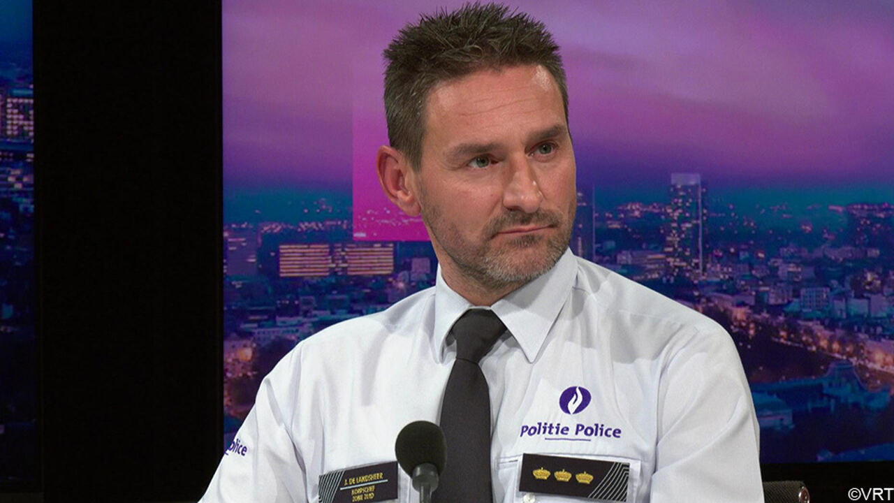 "De politie kan geen 20.000 mensen controleren aan een voetbalstadion ...