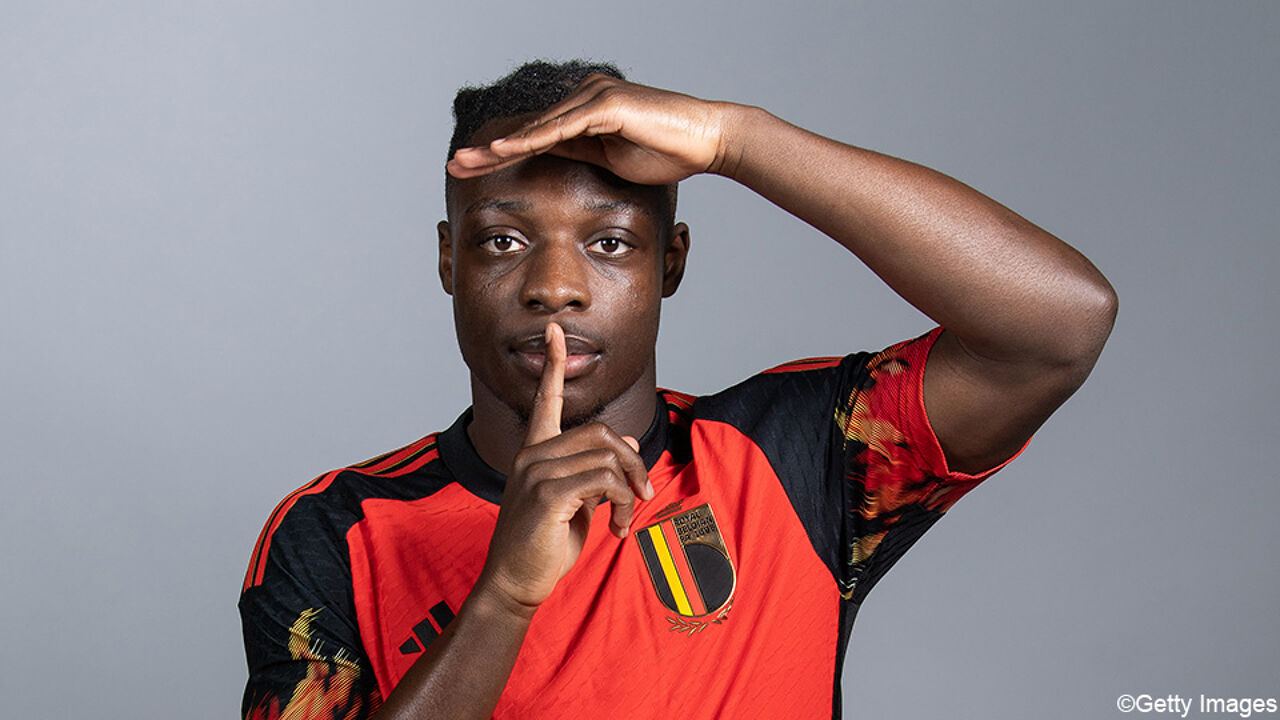 BEKIJK: Doku deelt verhaal achter viering, Mignolet kiest beste zanger ...