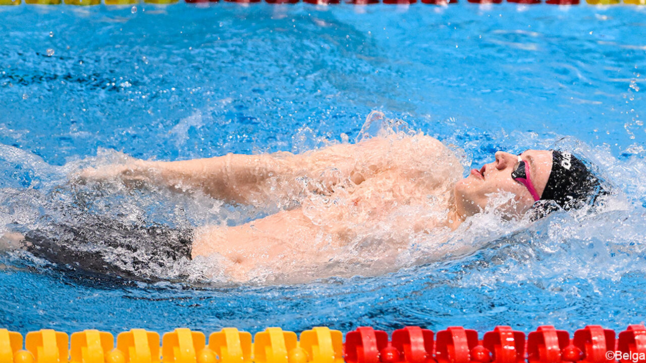 Stan Franckx (21) zwemt Belgisch record op 100 meter rugslag: "Toch ...