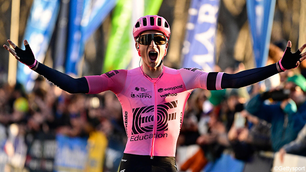 Neilson Powless blaast solo in La Marseillaise, Brent Van Moer is 3e ...