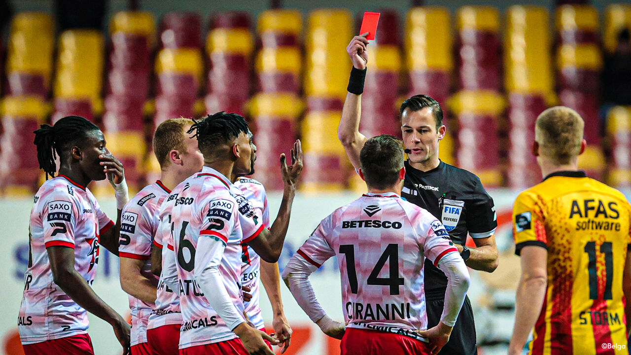 Weer felle discussie rond VAR in bekerduel: was rood voor Ciranni wel ...