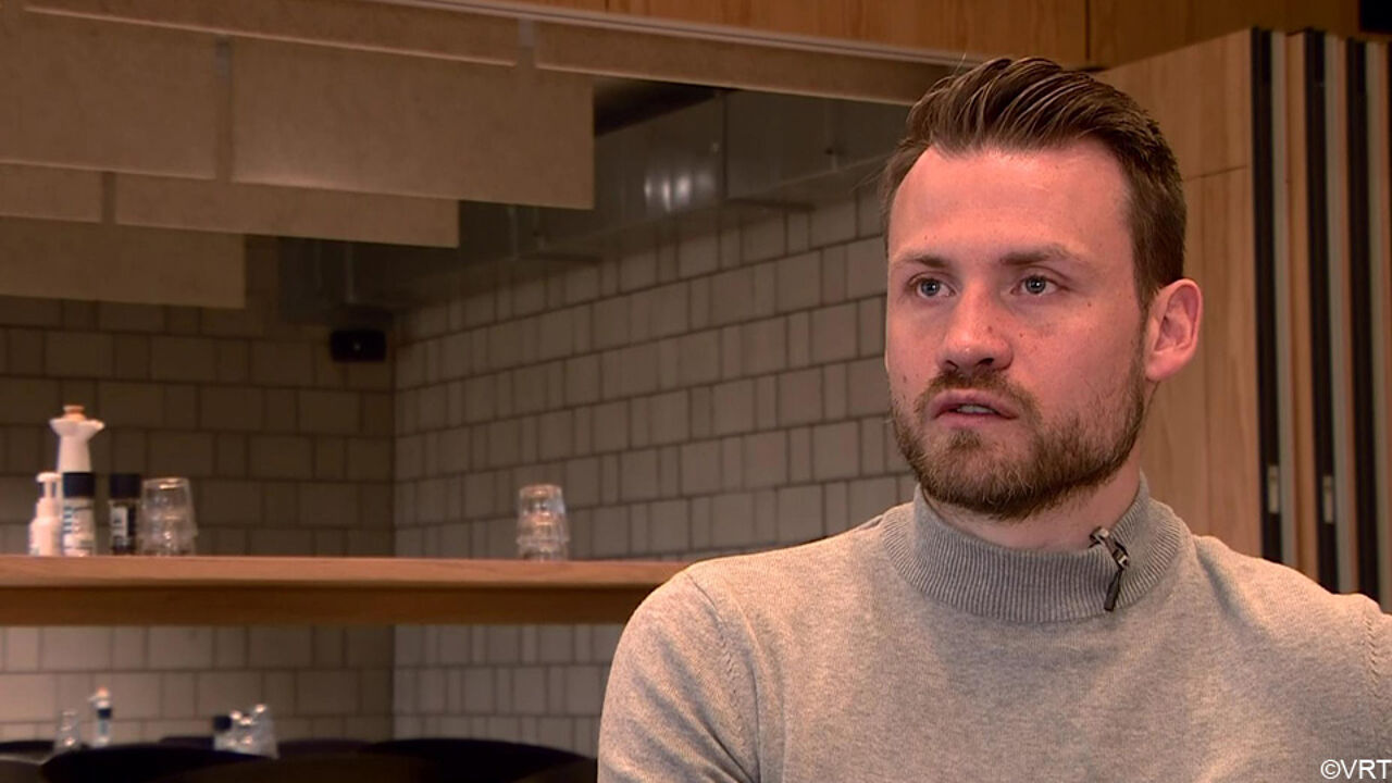 Simon Mignolet over afscheid bij Rode Duivels: "Bondscoach probeerde me ...