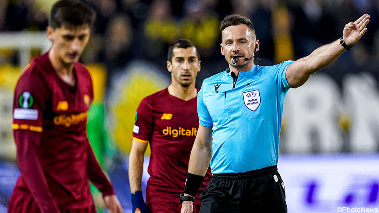 Gekkigheid in Griekenland: Poolse refs dronken, amokmakend en spoorloos ...