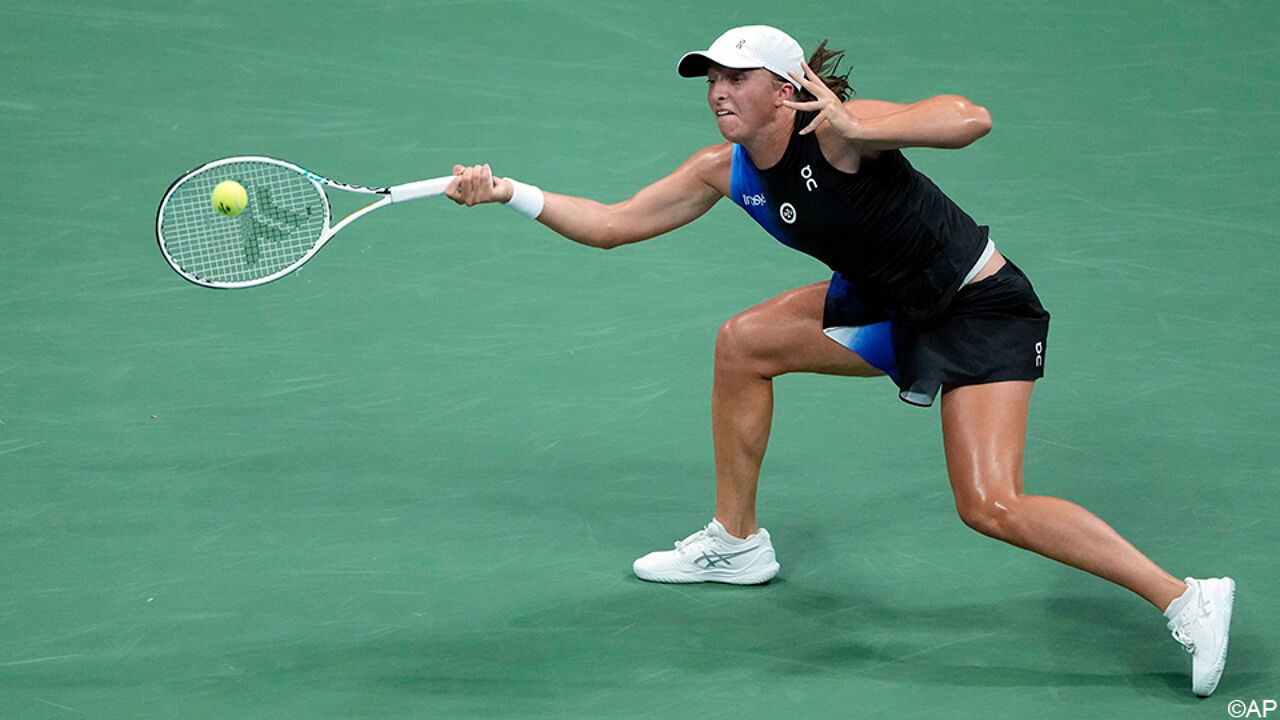 Jelena Ostapenko stuurt titelverdediger Iga Swiatek naar huis, die is ...