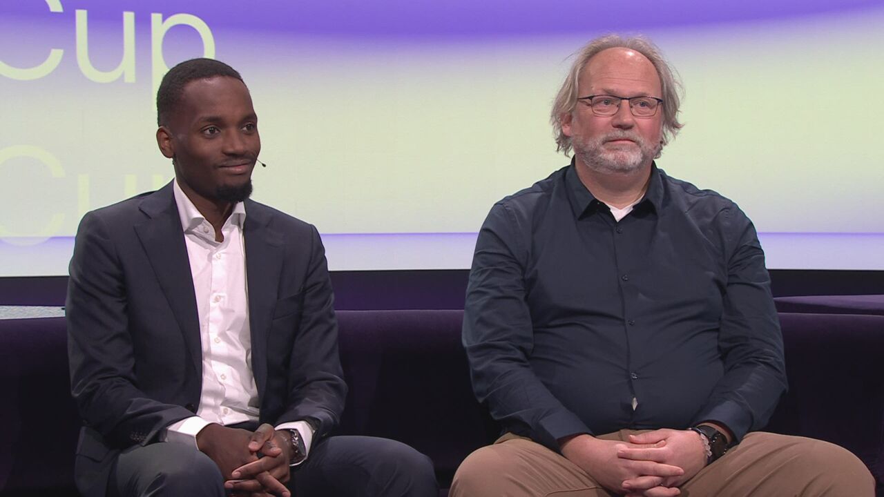 Tom Saintfiet en Wilson Kabera op bezoek in de Zevende Dag: “Geweldig ...