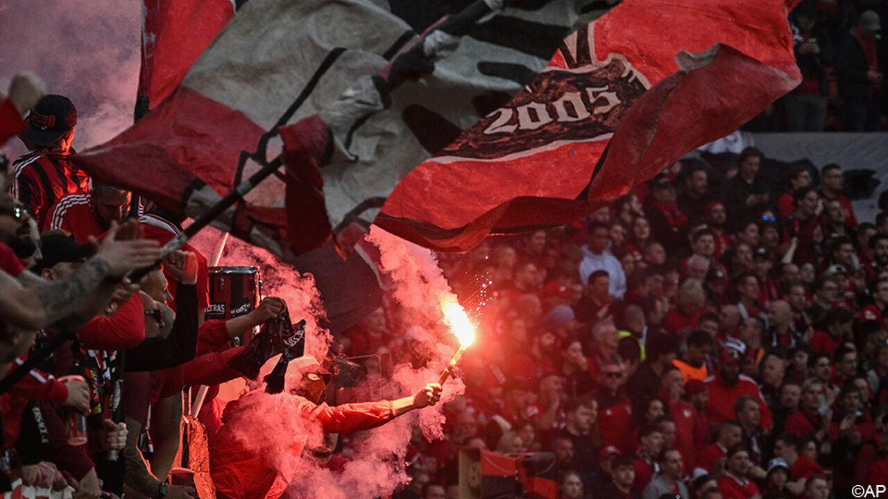 Opnieuw "puncicate" in Rome: 2 Brighton-fans in het ziekenhuis door ...
