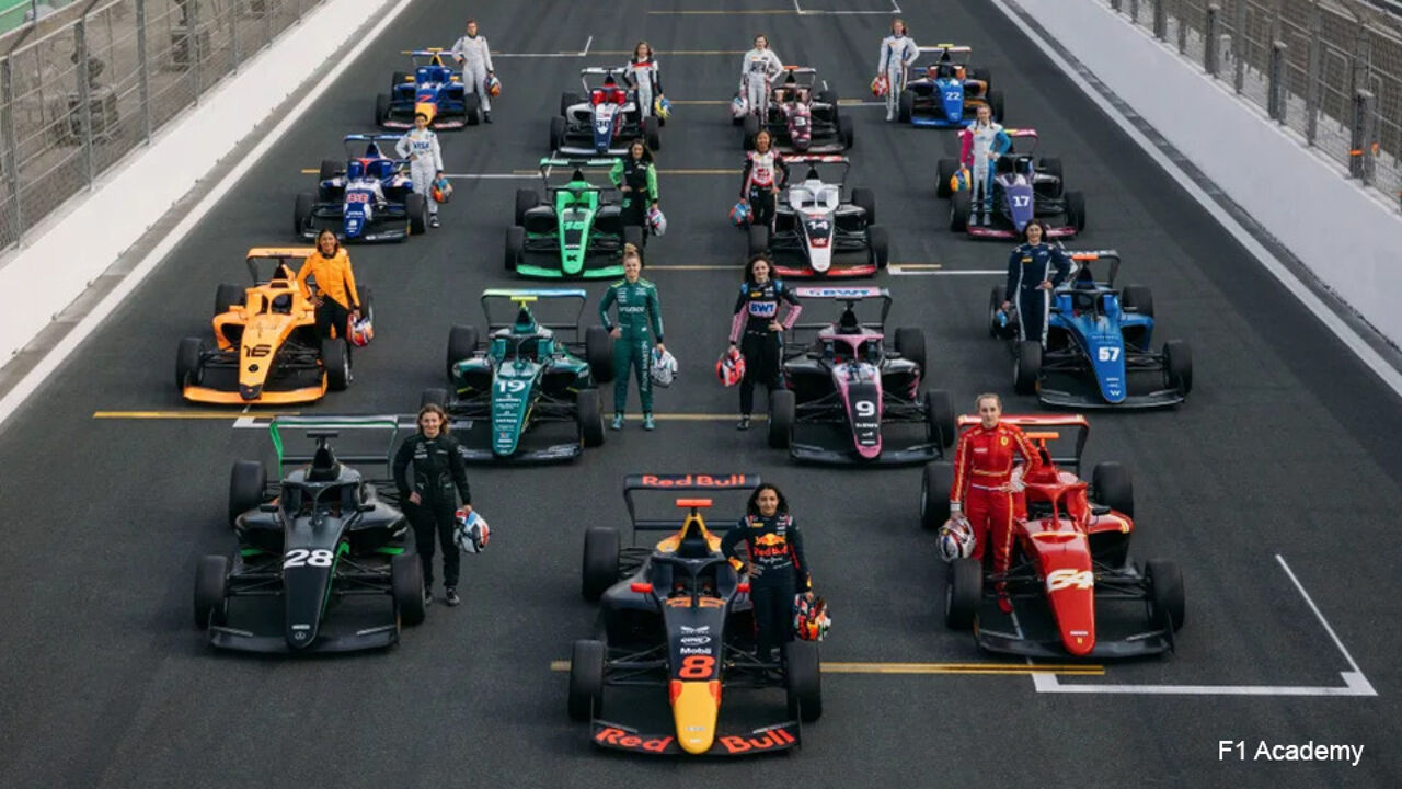Effent F1 Academy het pad voor de eerste vrouw in een F1-race in ruim ...
