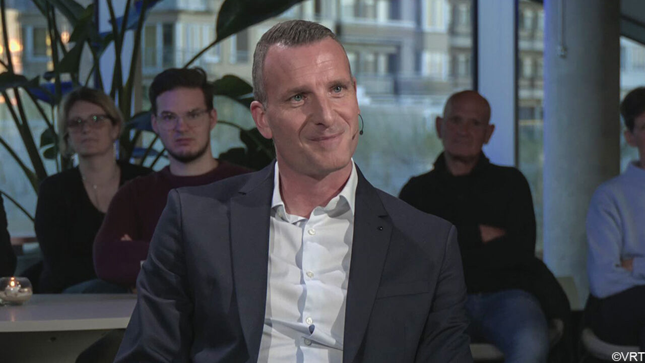 Nicky Hayen deelt hoe hij bewogen titelmatch beleefde: "Heb 7 woorden ...