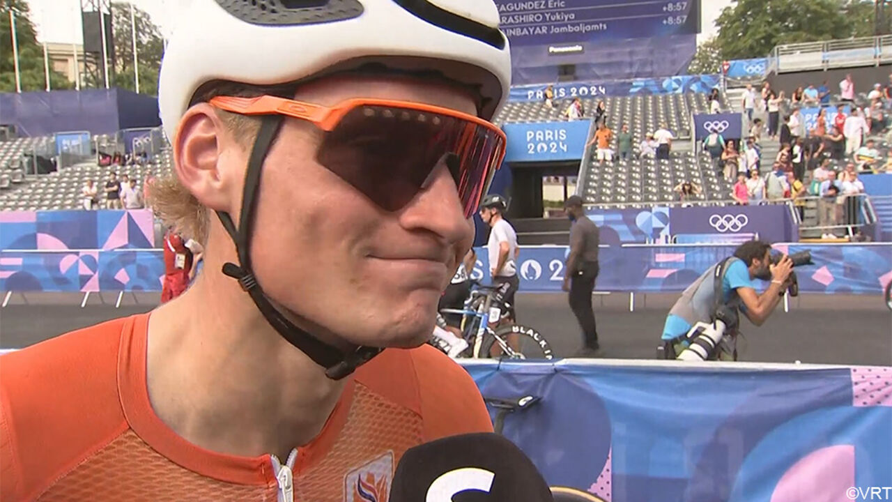 "Hij is de verdiende kampioen": Mathieu van der Poel feliciteert Remco ...