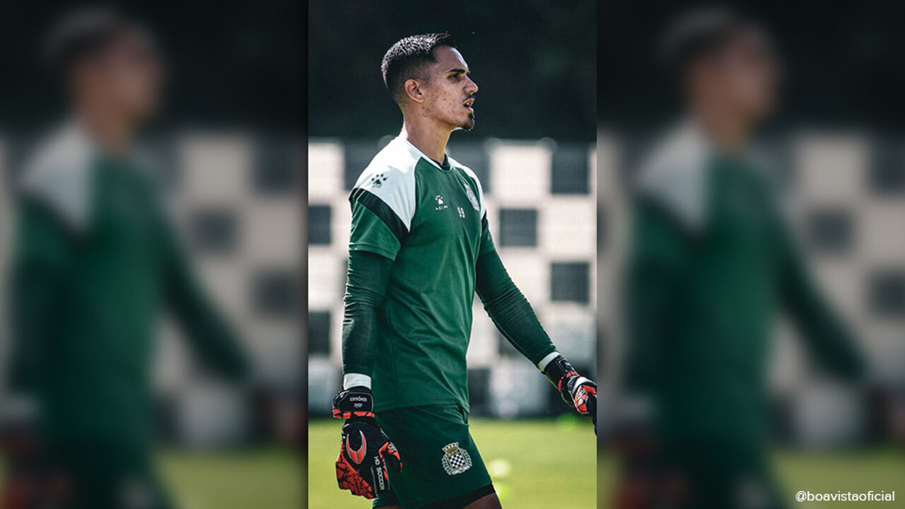 Hoeveel pech kan je hebben? 2 Portugese doelmannen scheuren voorste ...