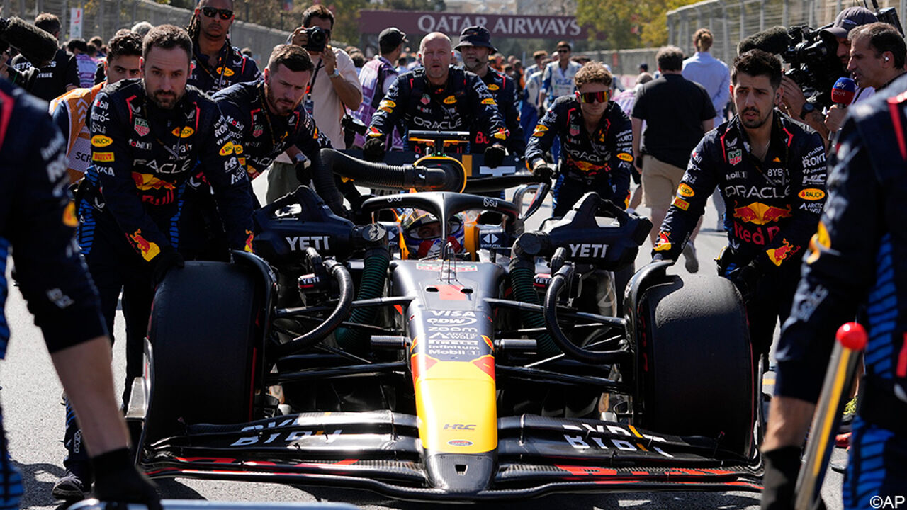 Extra horde in titelrace: nieuwe motor kost Max Verstappen 5 plekken op ...