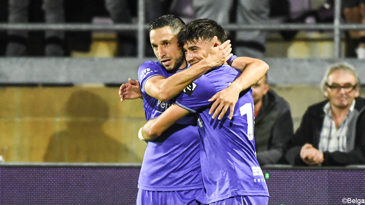 Keano "Kiki" Vanrafelghem wijst ongeslagen Patro Eisden de weg met ...