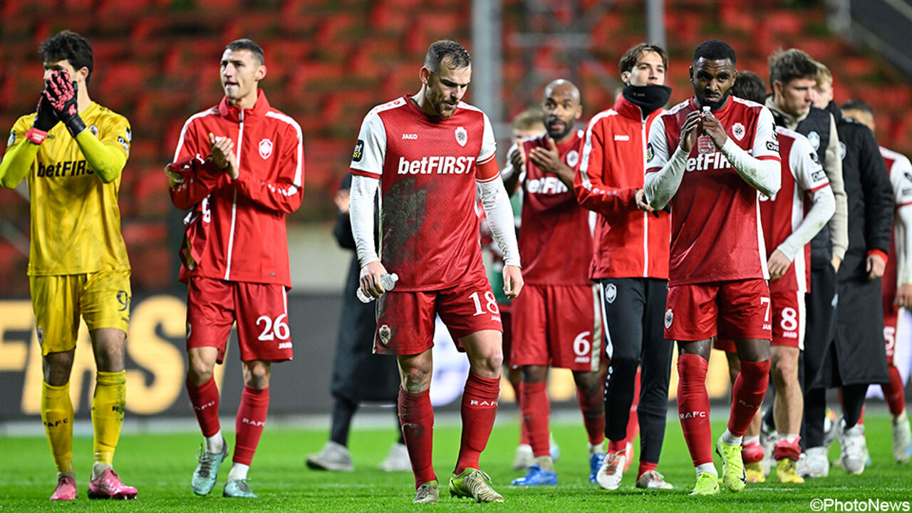 Antwerp morst met de punten tegen een stug Dender, Kerk maakt met geluk ...
