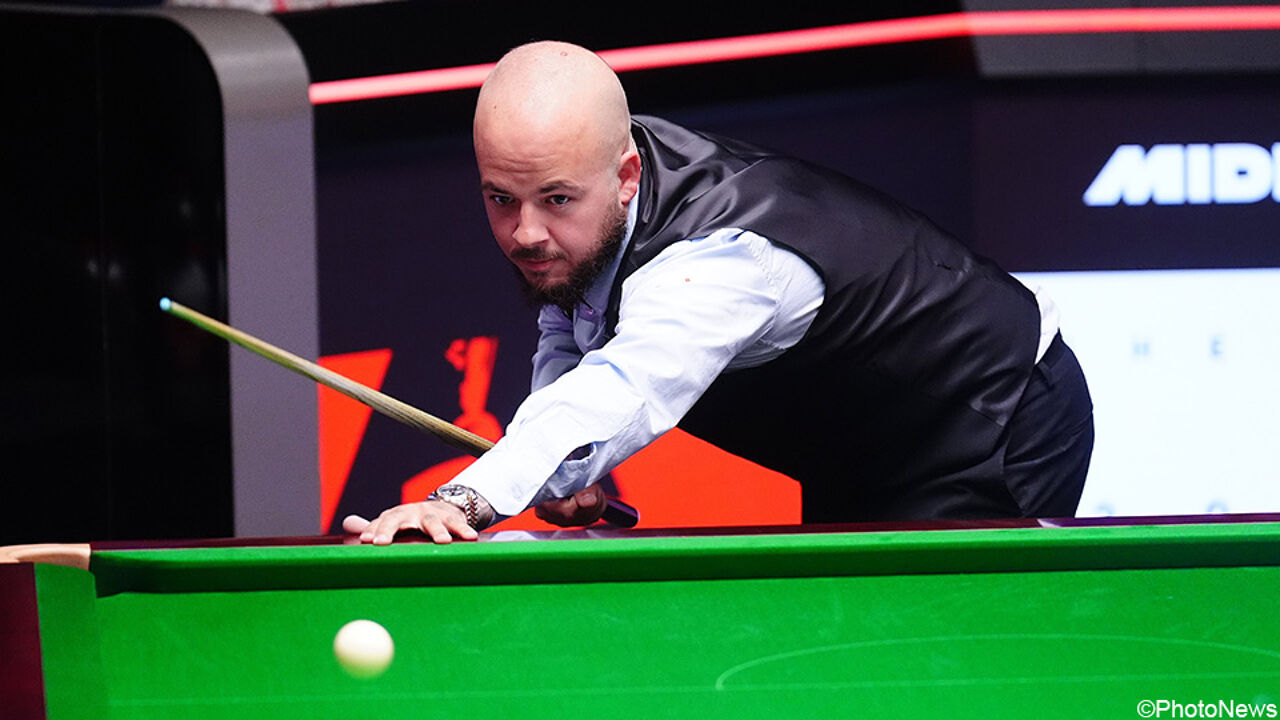 Luca Brecel knokt zich voorbij Welshman Ryan Day naar tweede ronde op ...