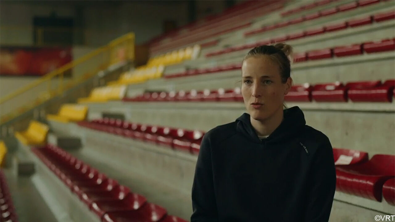 "Je merkt dat je die knop makkelijker omdraait": Kim Mestdagh kijkt ...