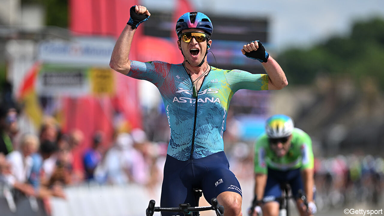 Aaron Gate houdt Pierre Latour van bisnummer in Boucles de la Mayenne ...