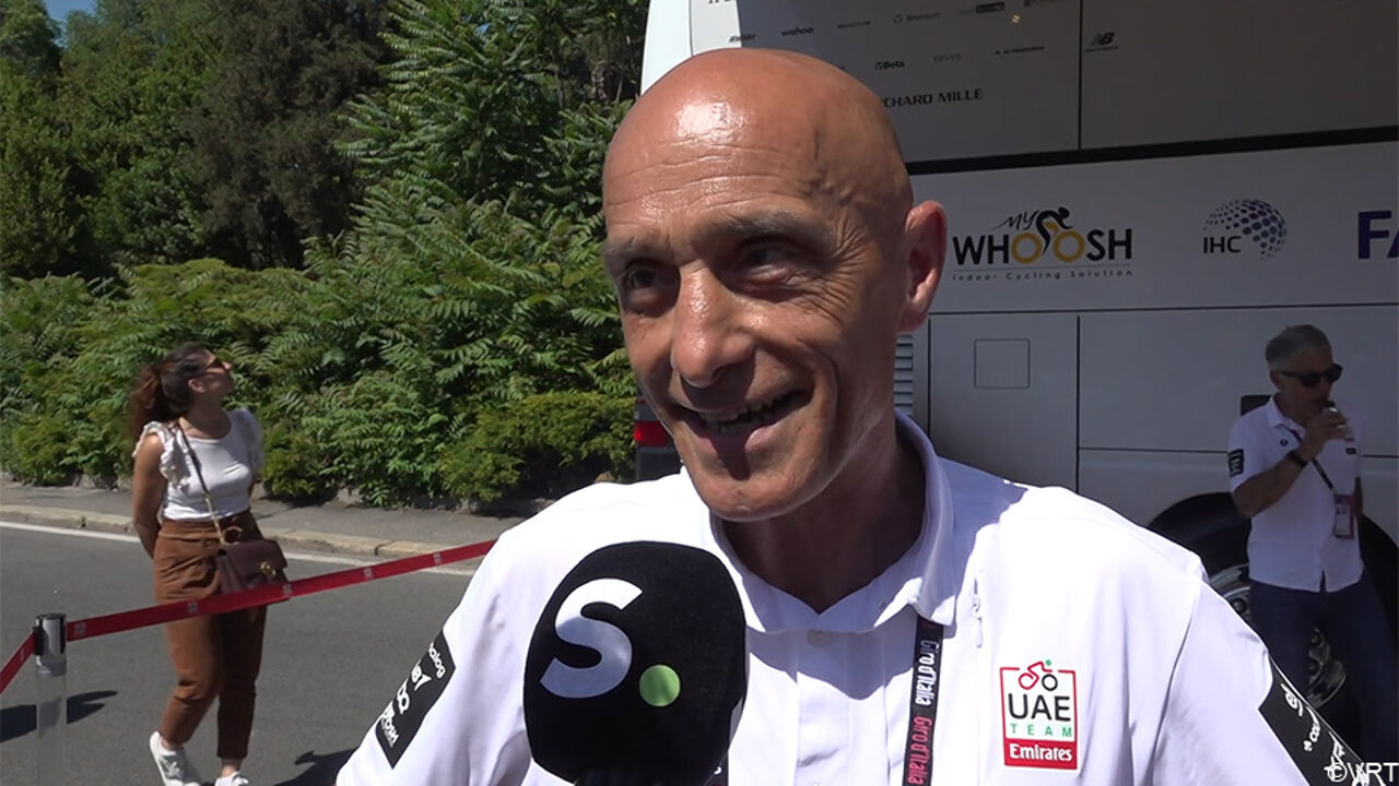 Ploegbaas UAE vol lof over Wout van Aert: "Hij is niet zomaar een renner en maakte het verschil ...