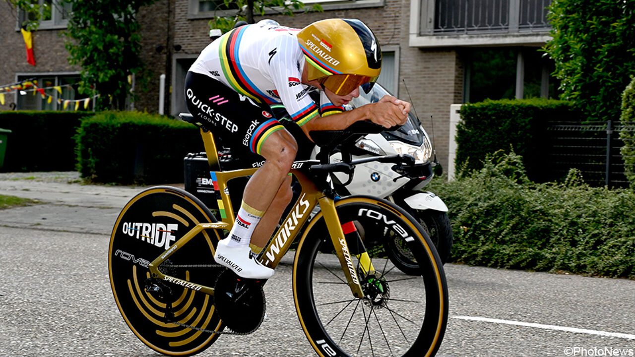 Moeizame terugreis en "pittige tijdrit" stoppen Remco Evenepoel niet af ...