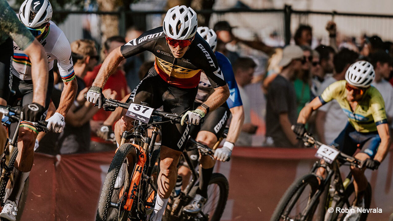 "Combineer wielrennen niet alleen met cross, ook met mountainbiken": zo ...