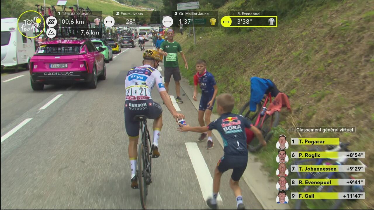 Nog een laatste mooi gebaar: Evenepoel schenkt net voor opgave nog ...