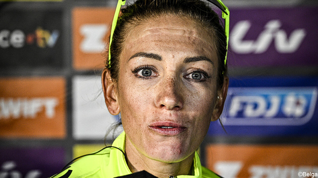 Pauline Ferrand-Prévot bedankt mountainbike-ervaring na machtsvertoon ...