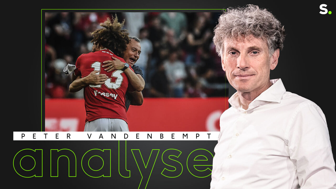 "Het is een no-nonsenseaanpak die aanslaat in Luik": Peter Vandenbempt zag Standard met "flinke ...