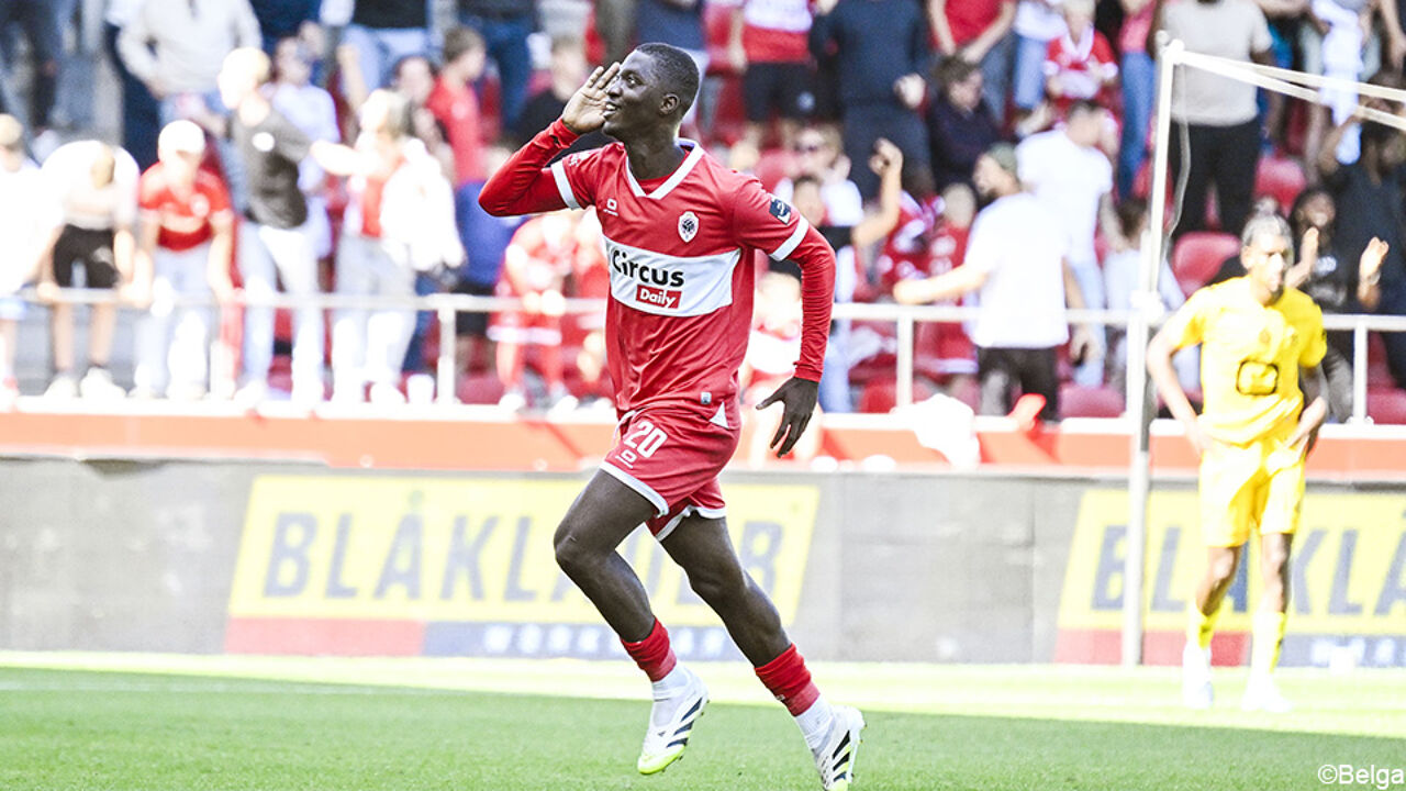 Nog een parel erbij: Mahamadou Doumbia heeft een patent op wereldgoals ...