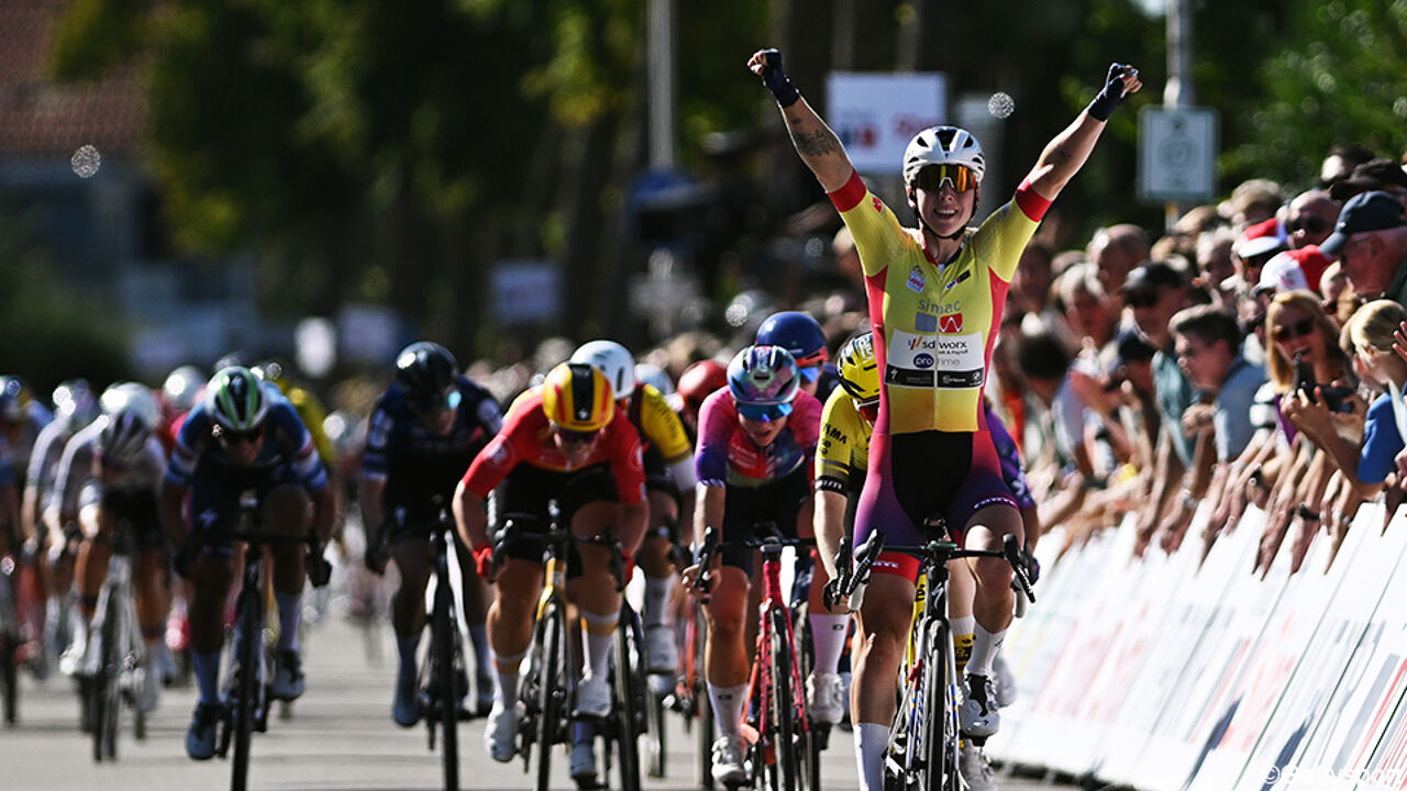 Vijf zeges in zes dagen: Lorena Wiebes slaat ook toe in slotrit en is ...