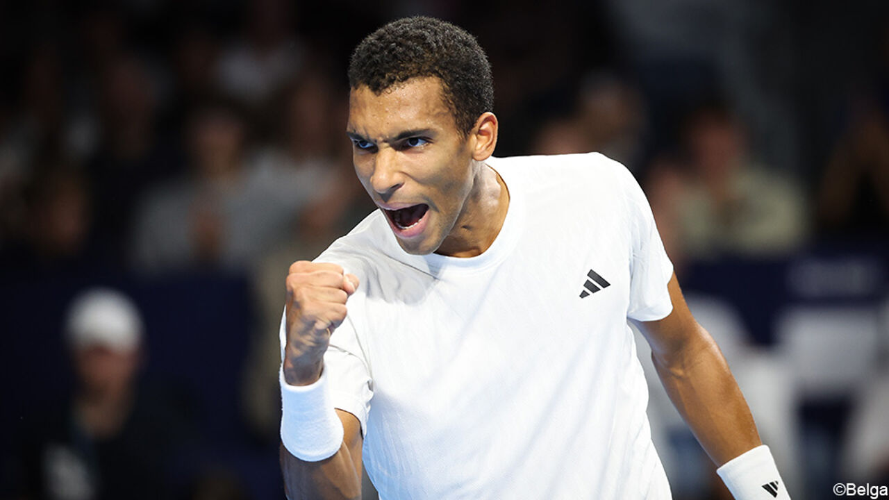 Na lang knokken toch geplooid: Auger-Aliassime heeft meer dan 2,5 uur ...