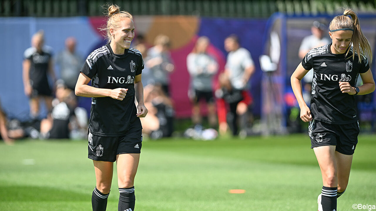 "Een belangrijke stap voor het Belgische vrouwenvoetbal": Janice Cayman ...