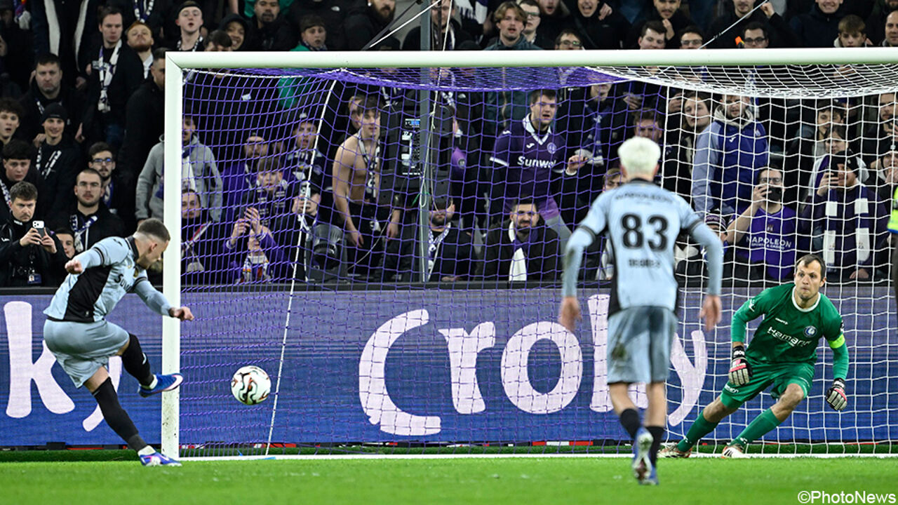LIVE: Twee keer op de paal! Anderlecht en Gent vergeten beide (nog eens ...